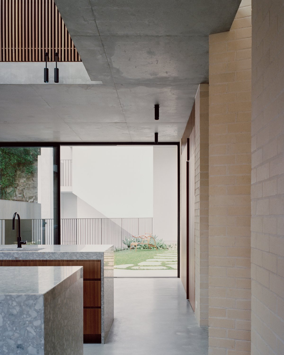 YINJISPACE - Tribe Studio Architects x Bronte House